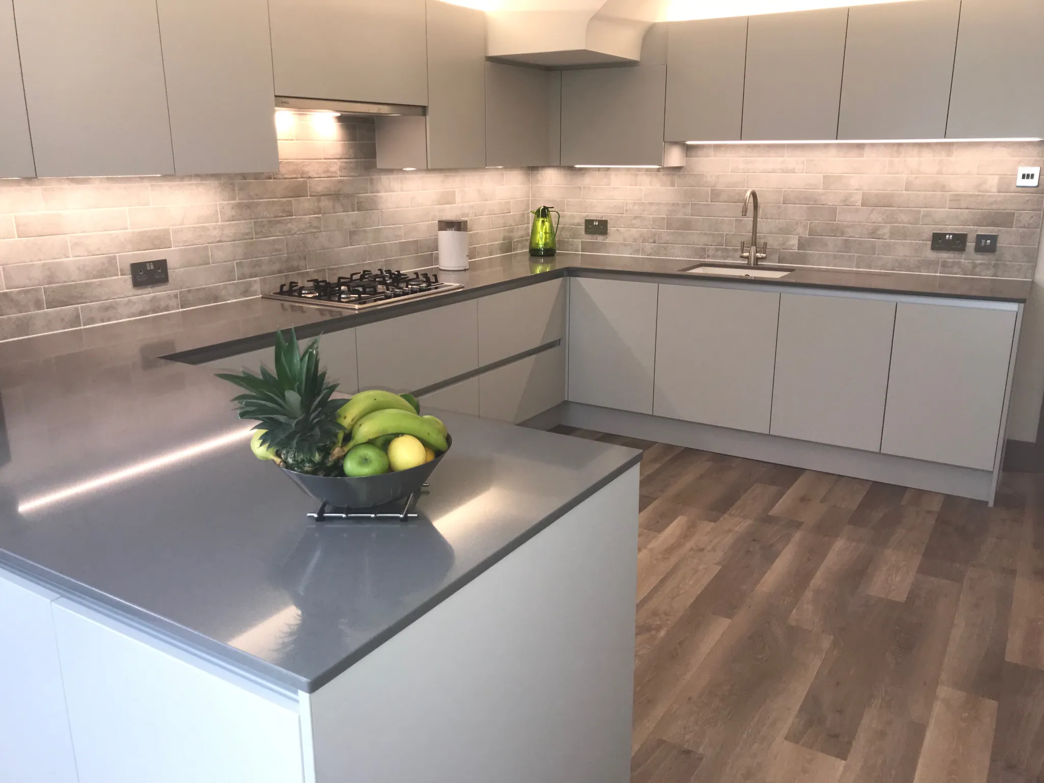 True handleless kitchens...grown in popularity - Kalibre Kitchens